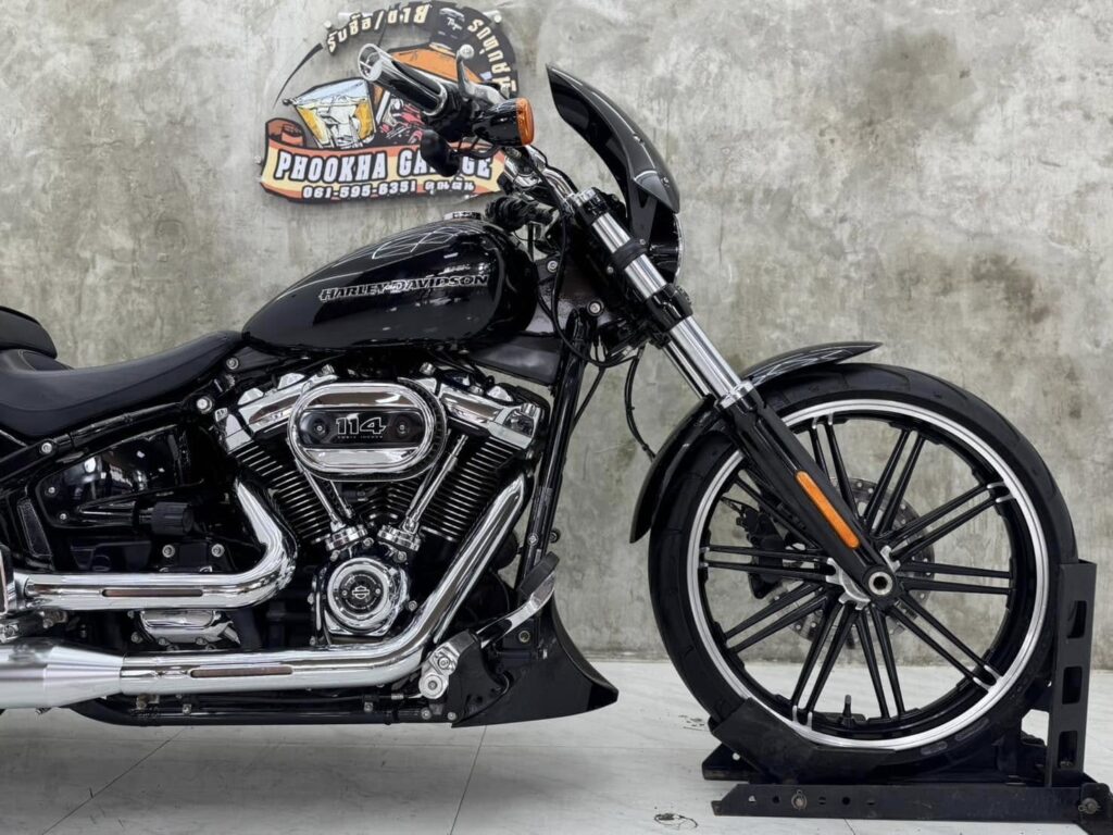 Harley Davidson Breakout 2020 » Phookha Garage
