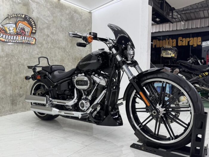 Harley Davidson Breakout 2020 » Phookha Garage