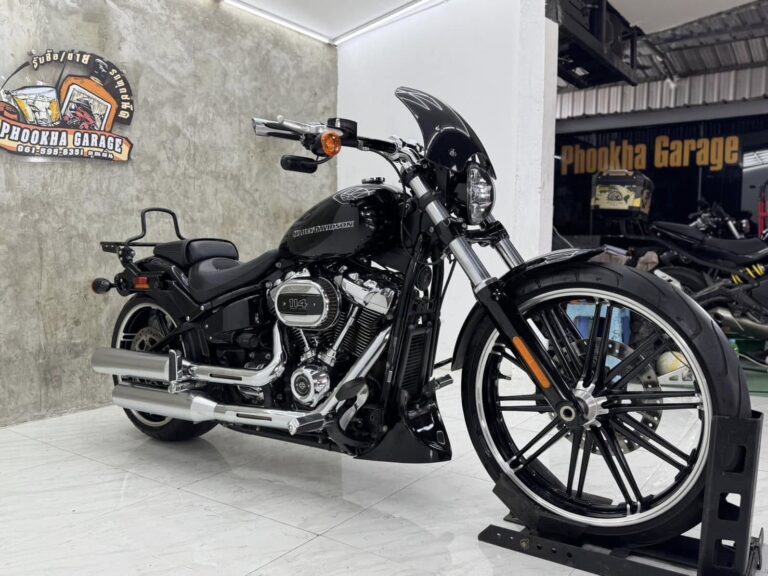 Harley Davidson Breakout 2020 » Phookha Garage