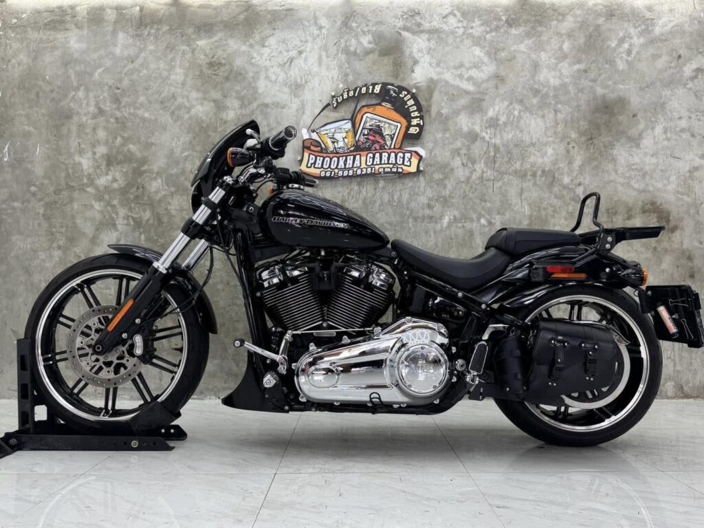 Harley Davidson Breakout 2020 » Phookha Garage